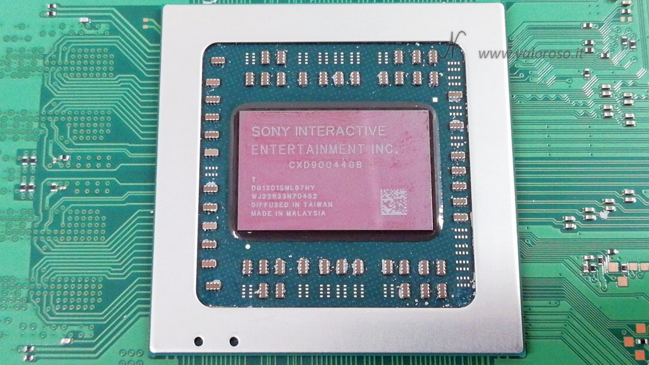 PS4 Pro Thermal Paste Replacement - Amedeo Valoroso