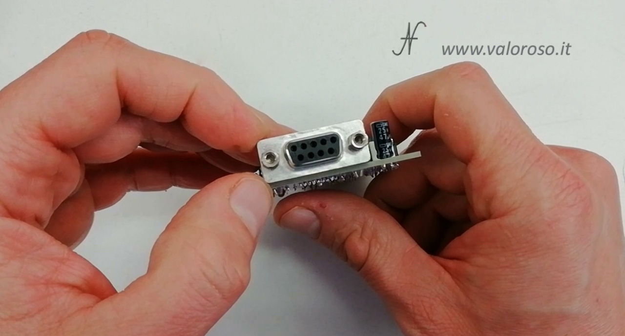 Connecting two monitors to the Commodore 128 - Amedeo Valoroso