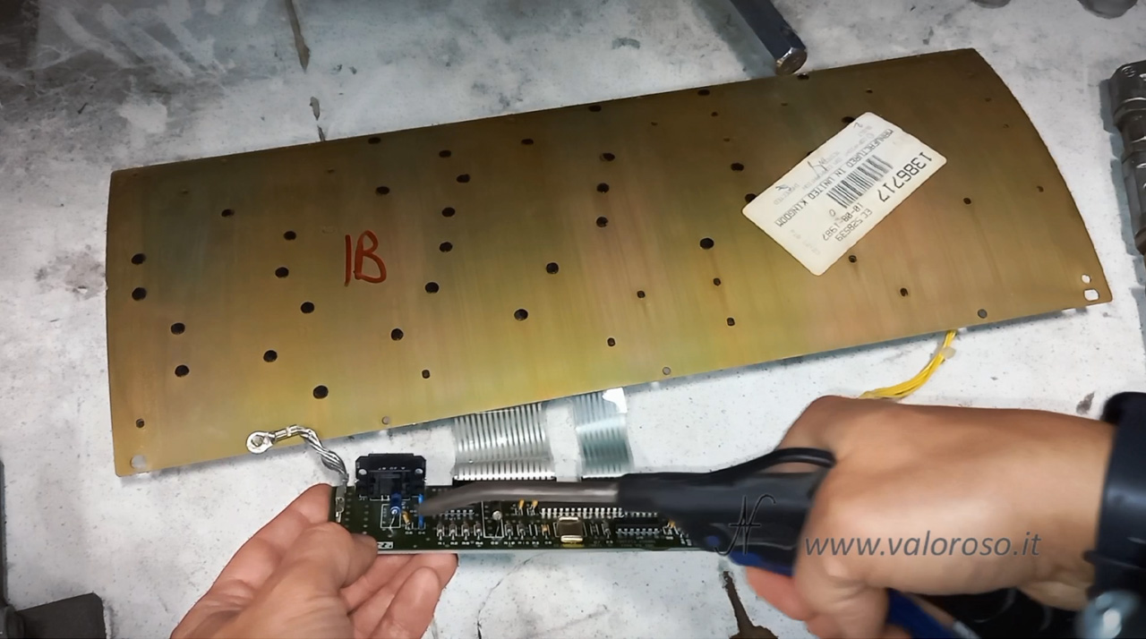 IBM Model M keyboard: disassembly and cleaning - Amedeo Valoroso