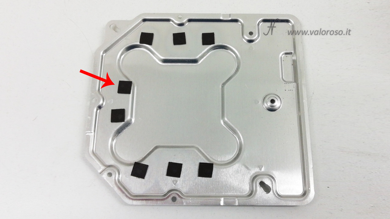 How to disassemble the Sony Playstation 4 Pro - Amedeo Valoroso